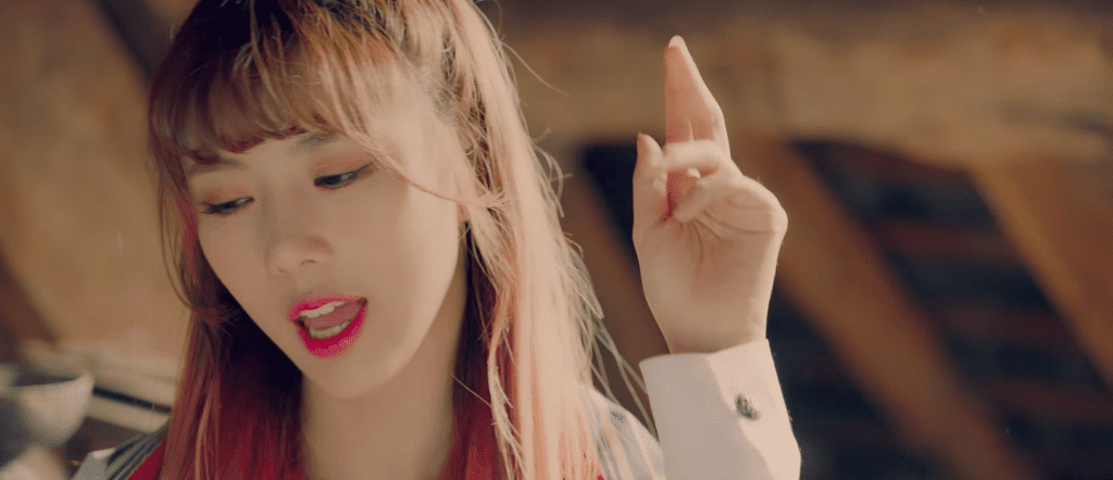 WATCH: Dreamcatcher Mesmerizes In New "Fly High" MV Release - What The Kpop